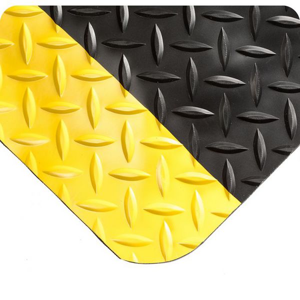Wearwell SMART Diamond-Plate Mat-Black/Yellow 497.1x2x3BYL | Seton