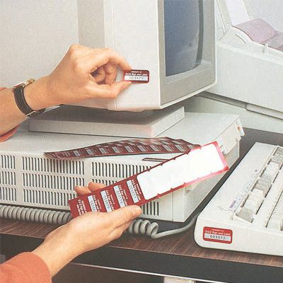 Setonguard® Property ID Plates|Seton Canada | Seton.ca